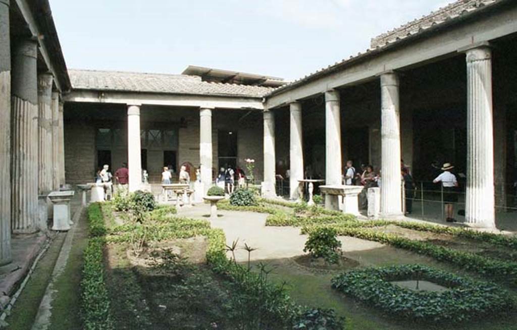 Peristyle Garden House Of The Vettii